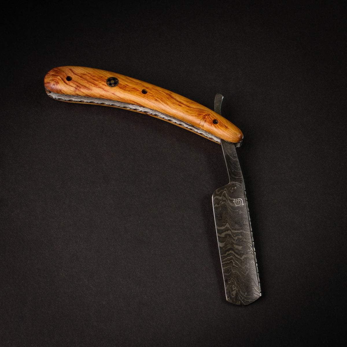 Throat Cutter Hand-Forged Damascus Steel Straight Razor - Olive Wood ...